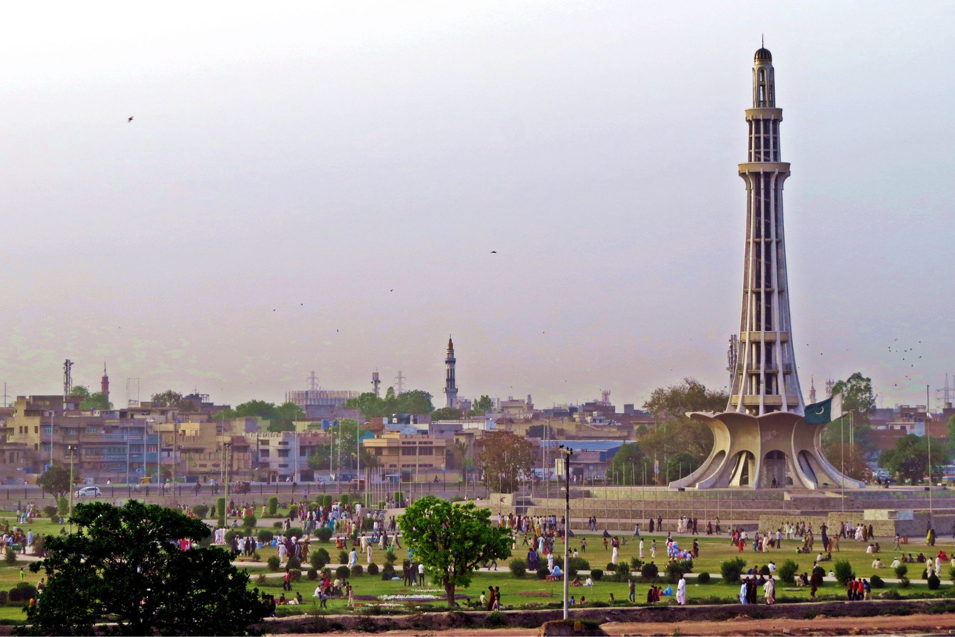 Pakistan Solo Female Travel Safety Tips and Advice